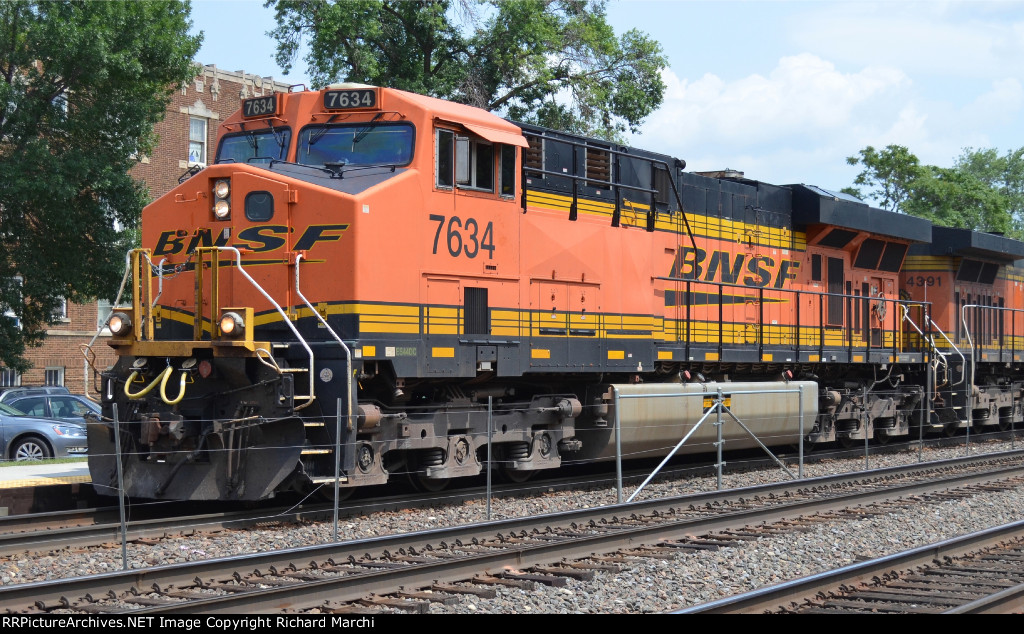 BNSF 7634